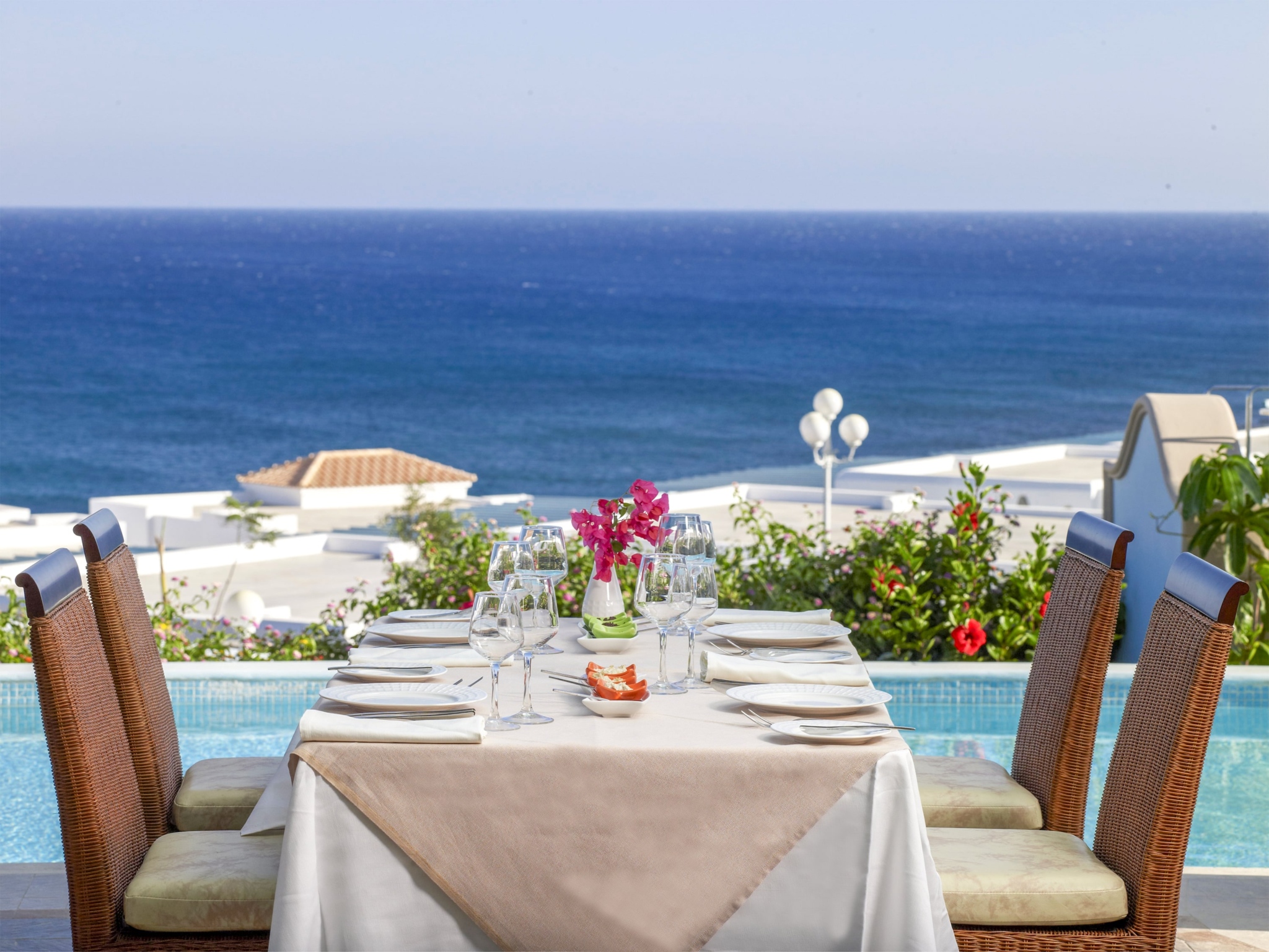 Dining - Atrium Prestige